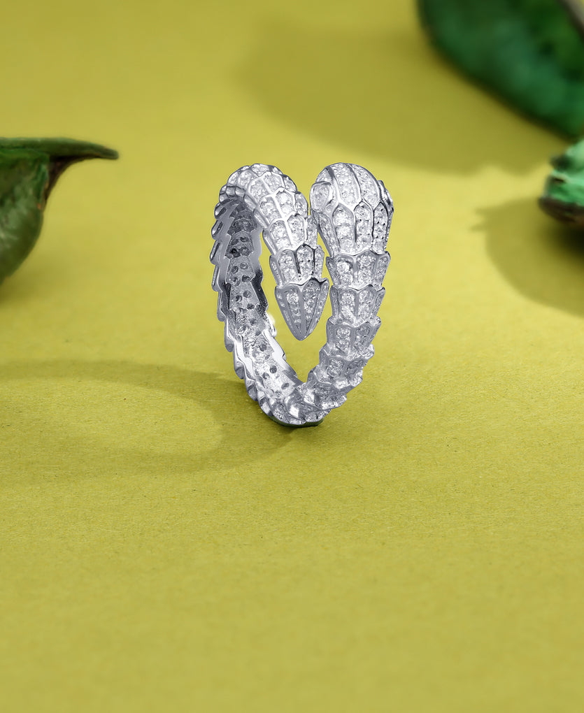 Subtle Art Silver Ring – Silvostyle Jewellery