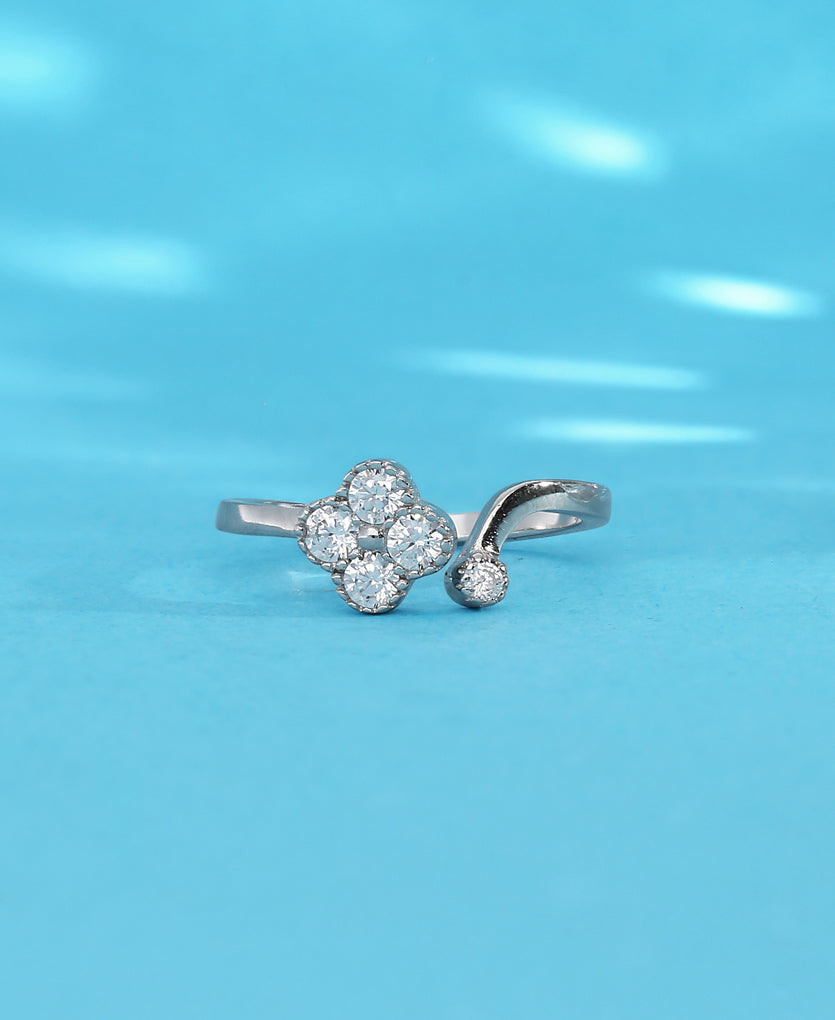 Ivory Whisper Silver Ring – Silvostyle Jewellery