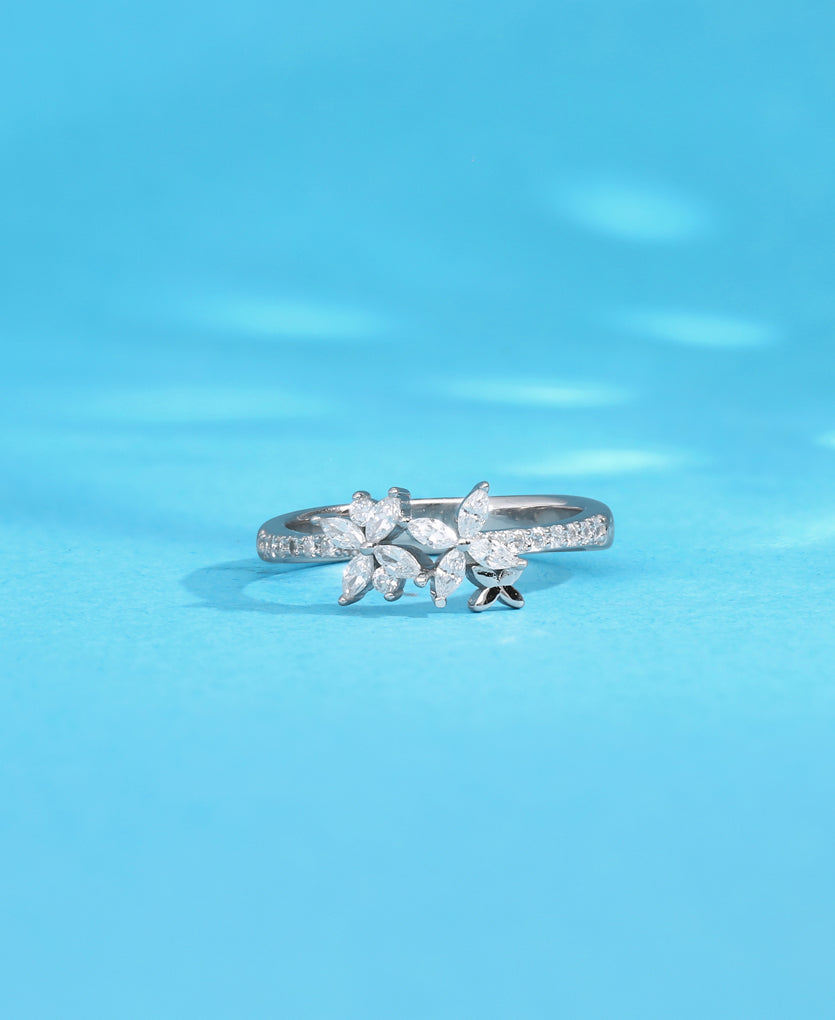 Floral Fantasy Silver Ring – Silvostyle Jewellery